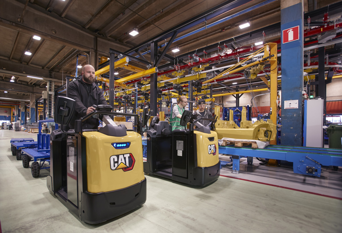 New generation of Cat® tow trucks | Cat® Lift Trucks EAME