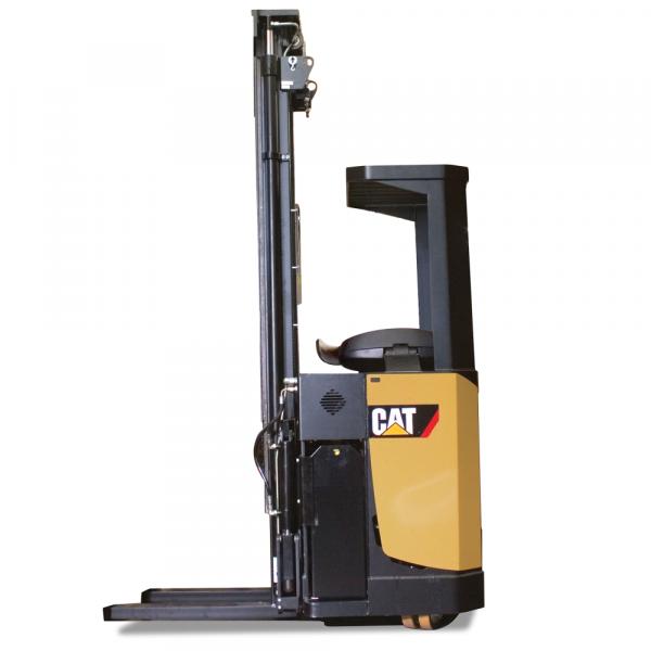 Pallet stackers powered by smooth, programmable AC motors | Cat® Lift ...